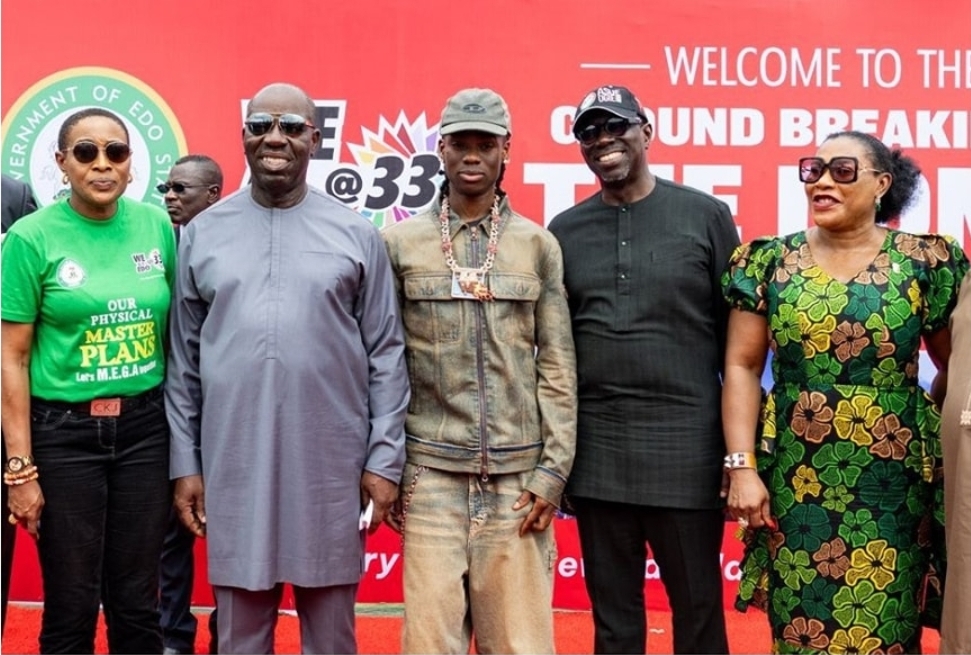 Edo Governor, Obaseki renames New Edo Arena after Rema — Akelicious