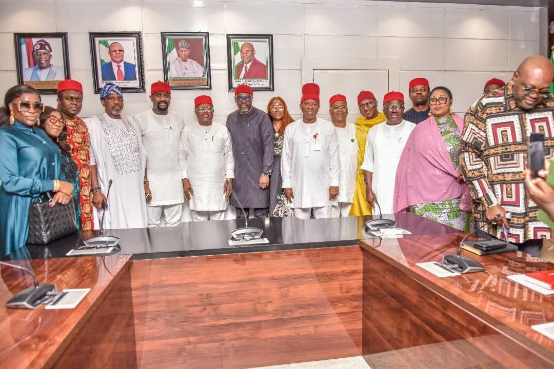 Senator Ngwu Leads Lawmakers to Minister of Works, Demands Urgent ...