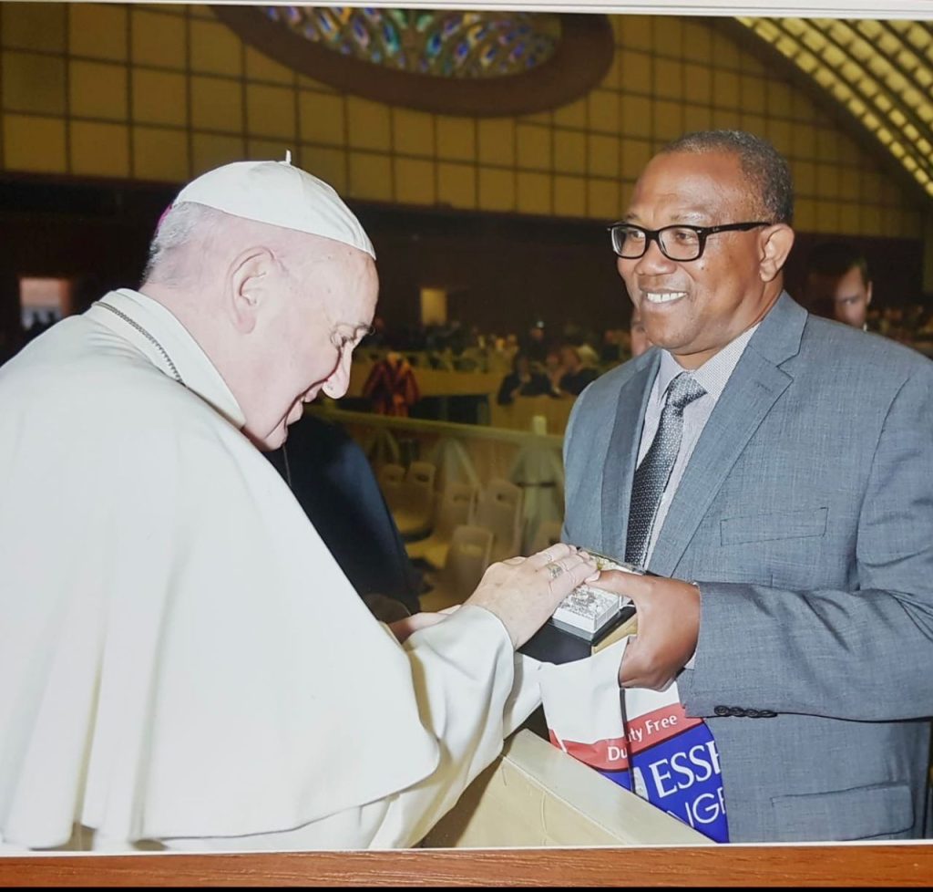 Peter Obi Shares Throwback Photos With The Late Pope Francis — Akelicious